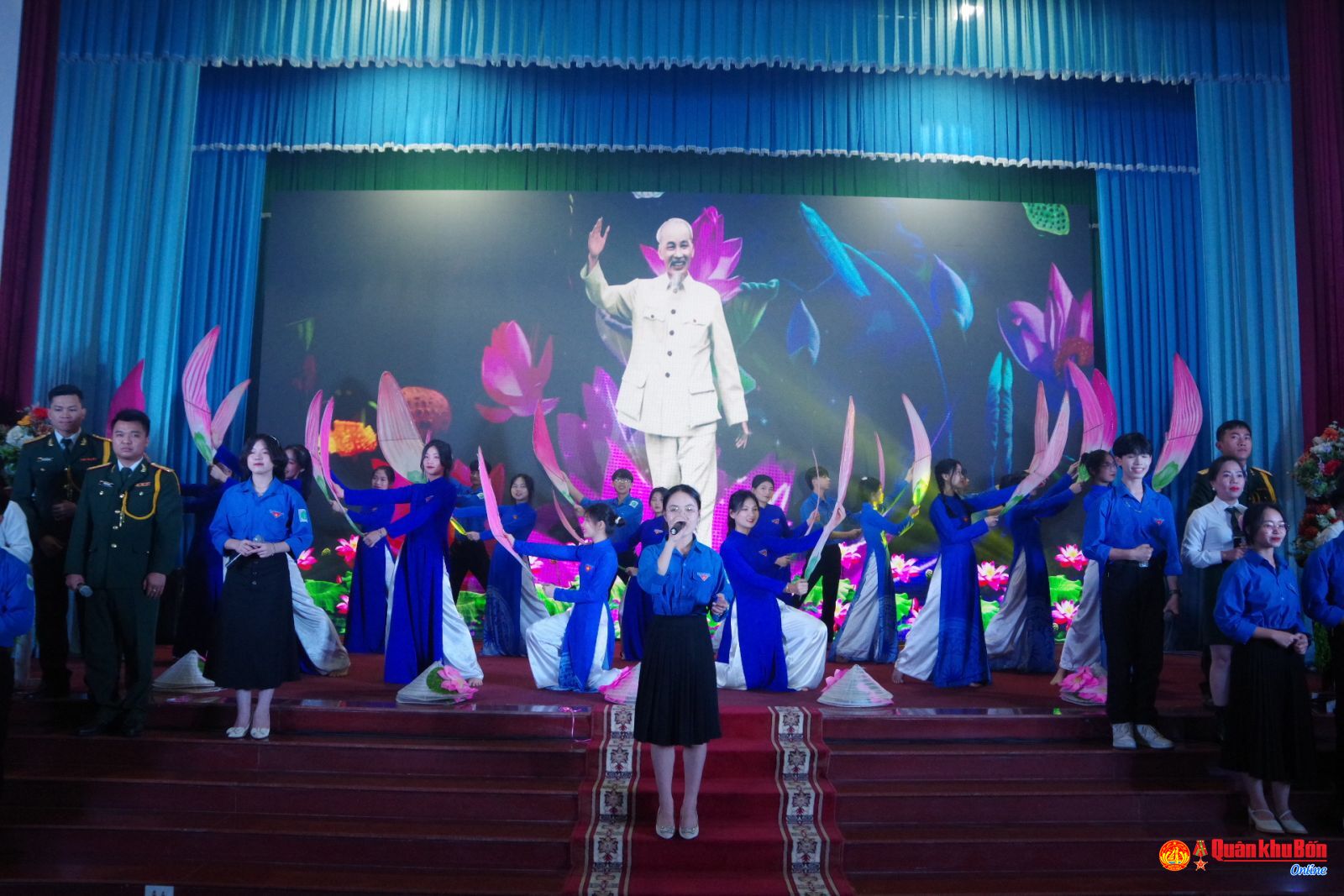 Cục Hậu cần Quân khu: Hội thi nét đẹp quân nhân và trao giải cuộc thi ảnh đẹp